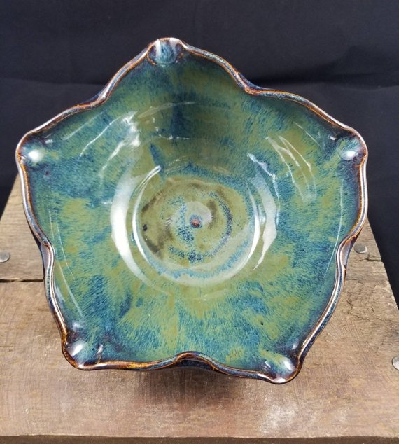 My Paisley World: Beautiful Blue Peacock Pottery