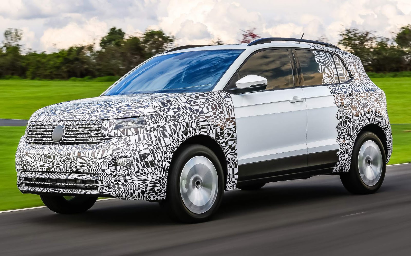 VW T-Cross: fotos e especificações do SUV nacional