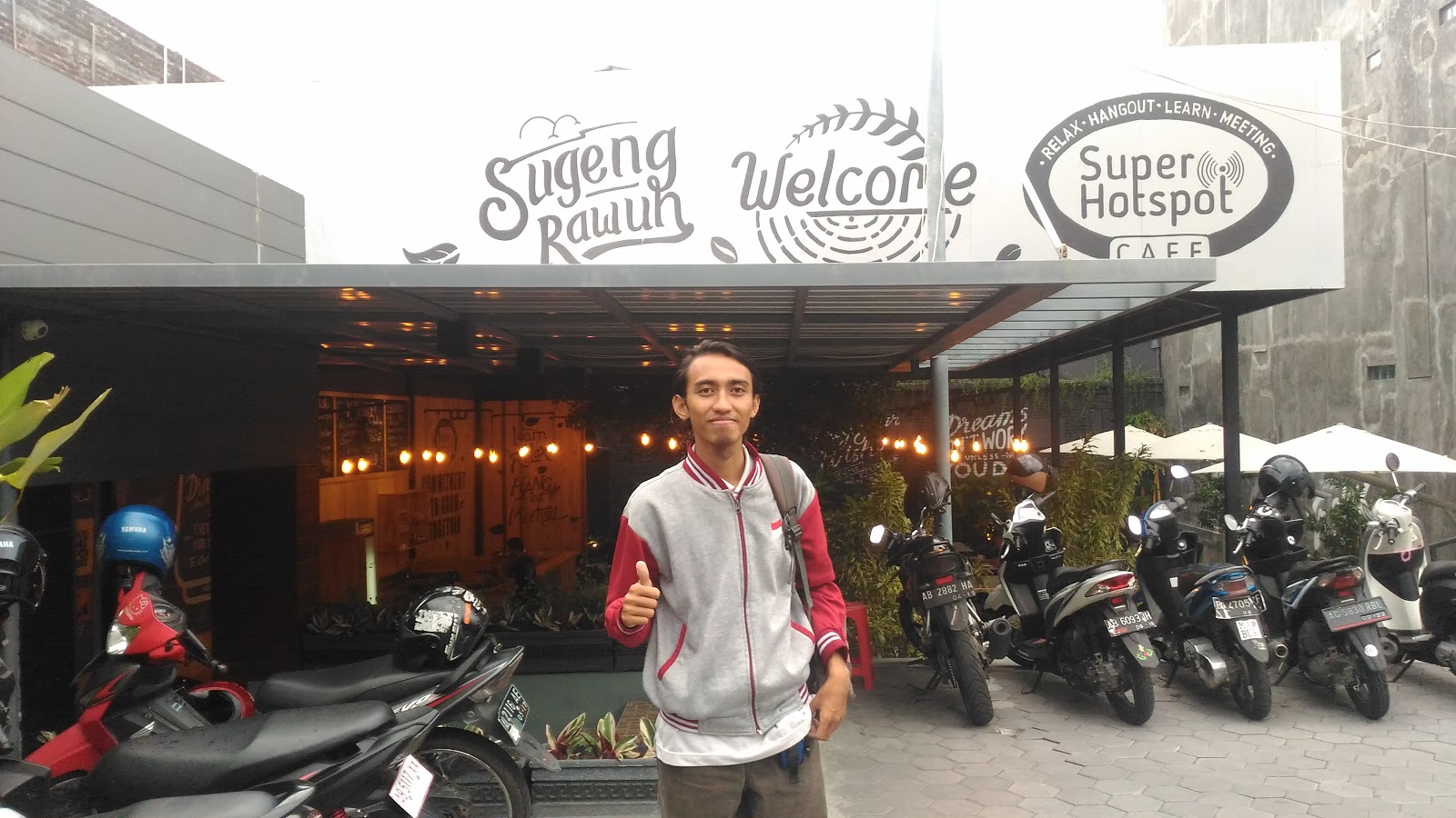 Warnet Cafe Merapi Online - Catatan Perjalanan