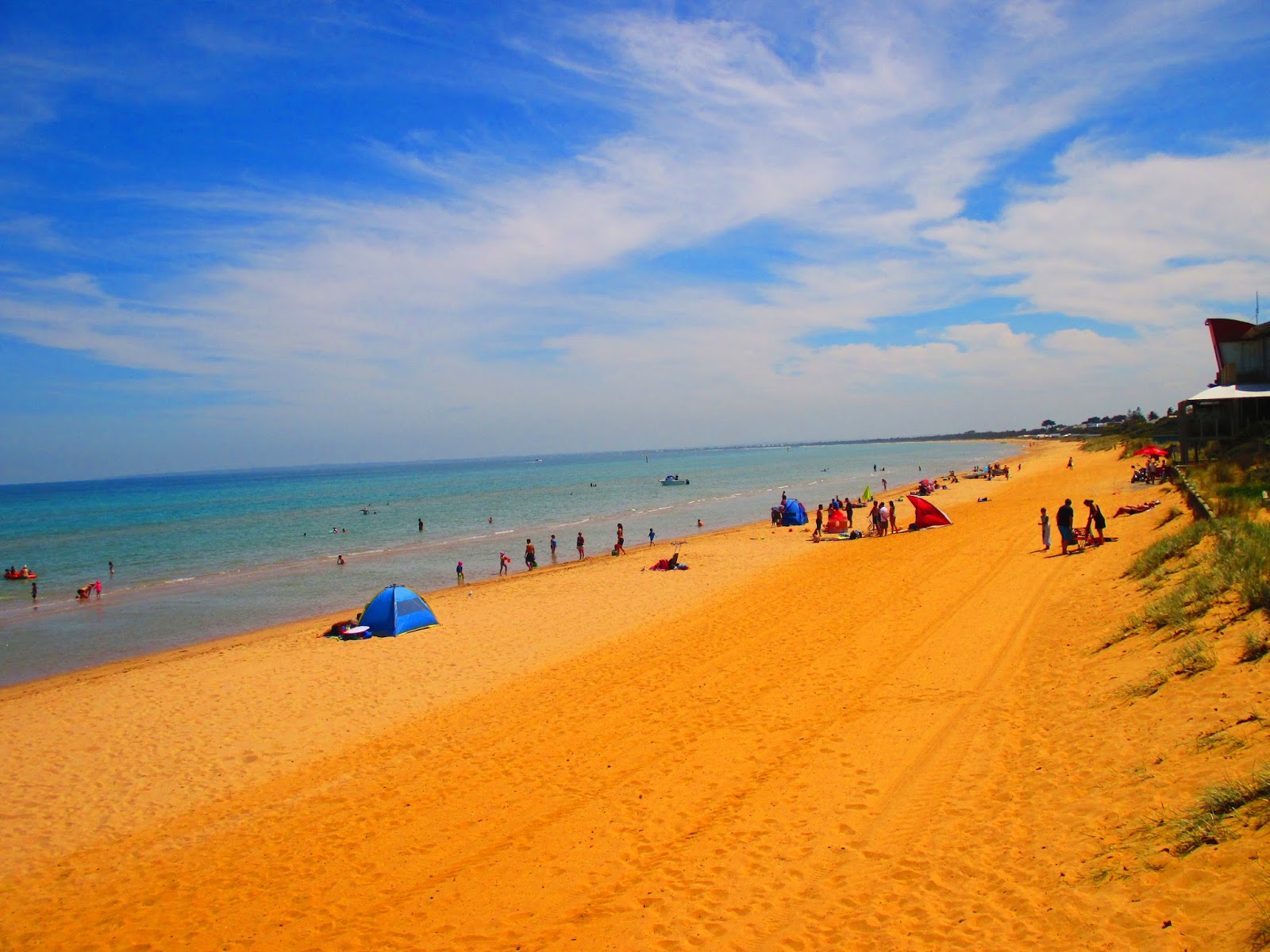 Konted's Make My Day 2: On The Beach Of Frankston