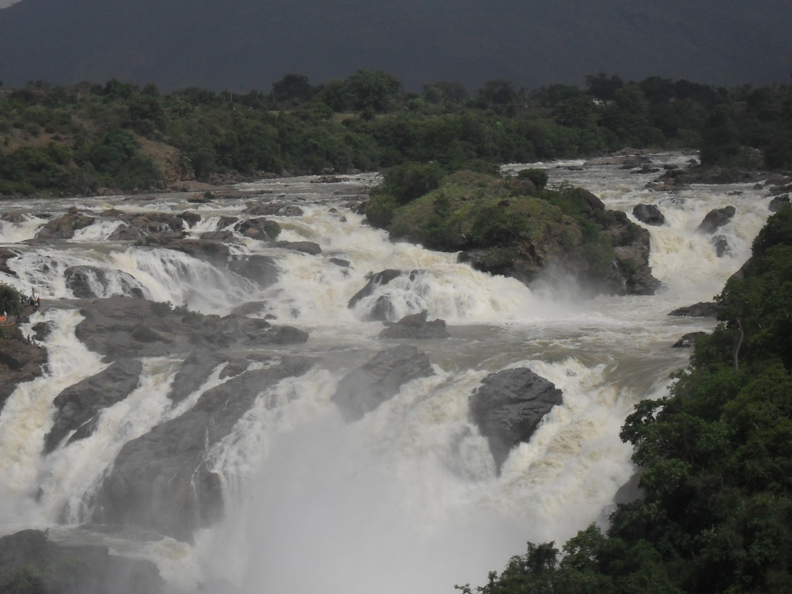 YENNAAR: River Kaveri - A Sacred, Benevolent and Enchanting Voyage