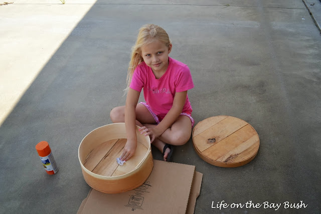 Fall Wreath {Cheese Box Craft} - Life on the Bay Bush