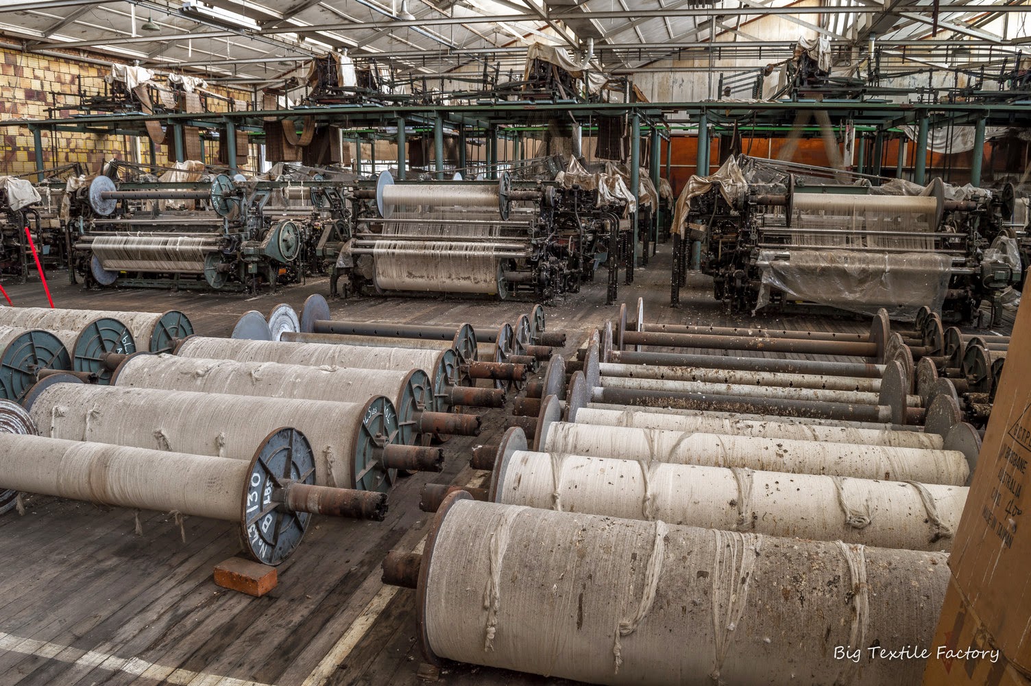 Brisbane Urbex: The Big Abandoned Textitle Factory - A Brisbane Urbex ...