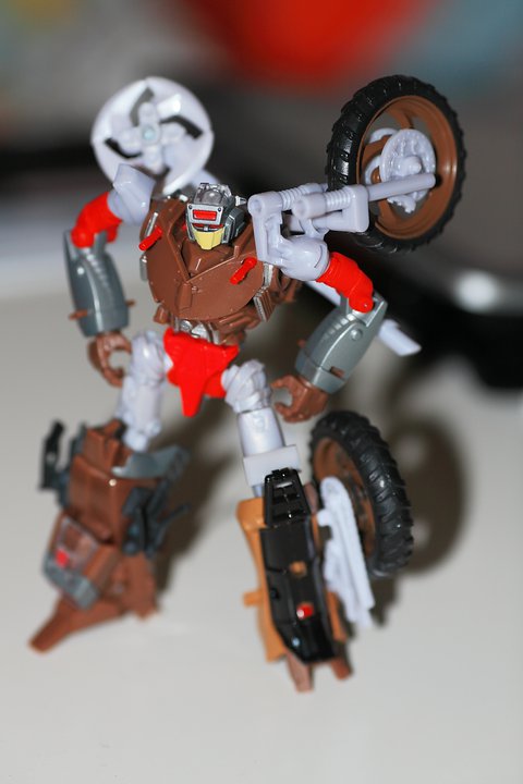 Transformers Universe: New Images of 3-Pack Scrap Heap