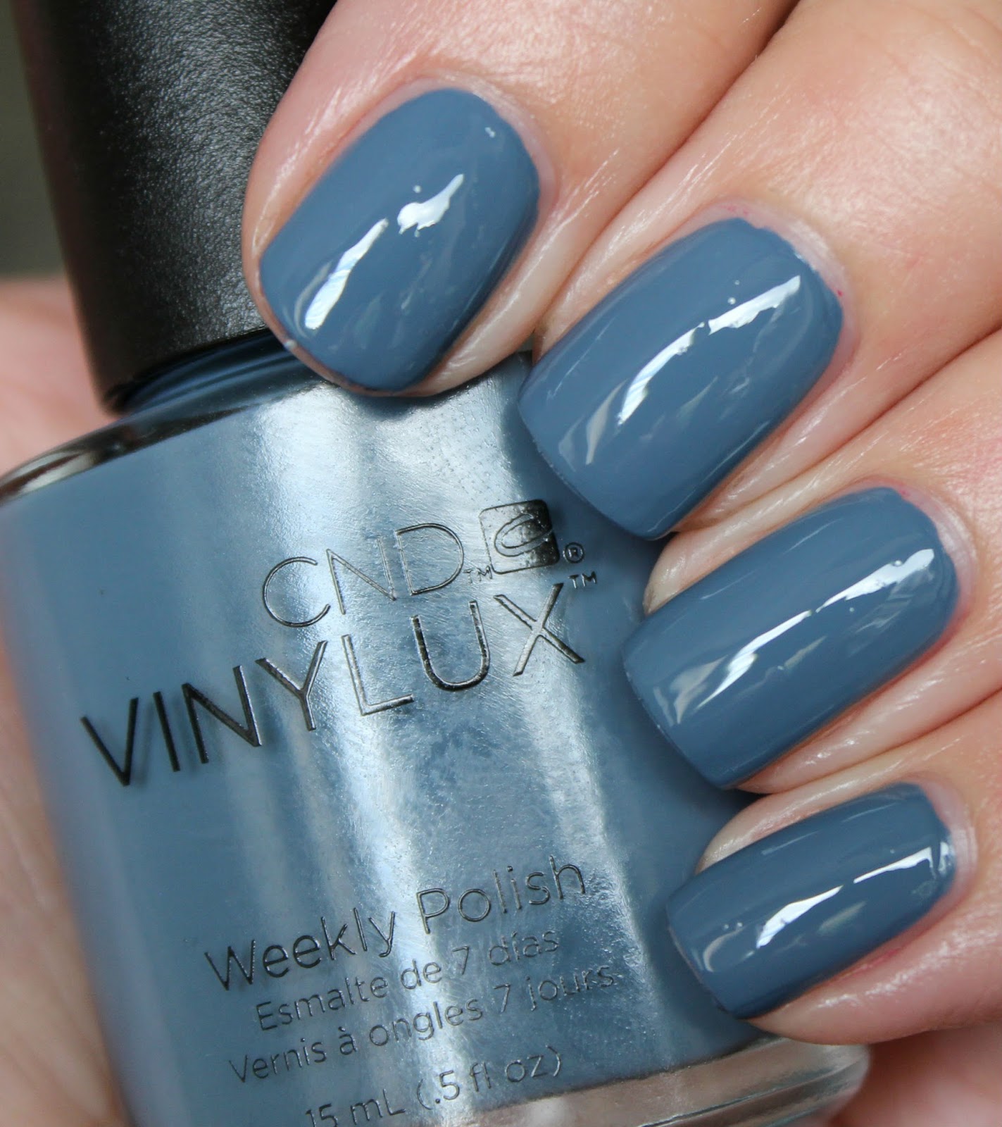NAILTASTIC: CND Vinylux - Denim Patch