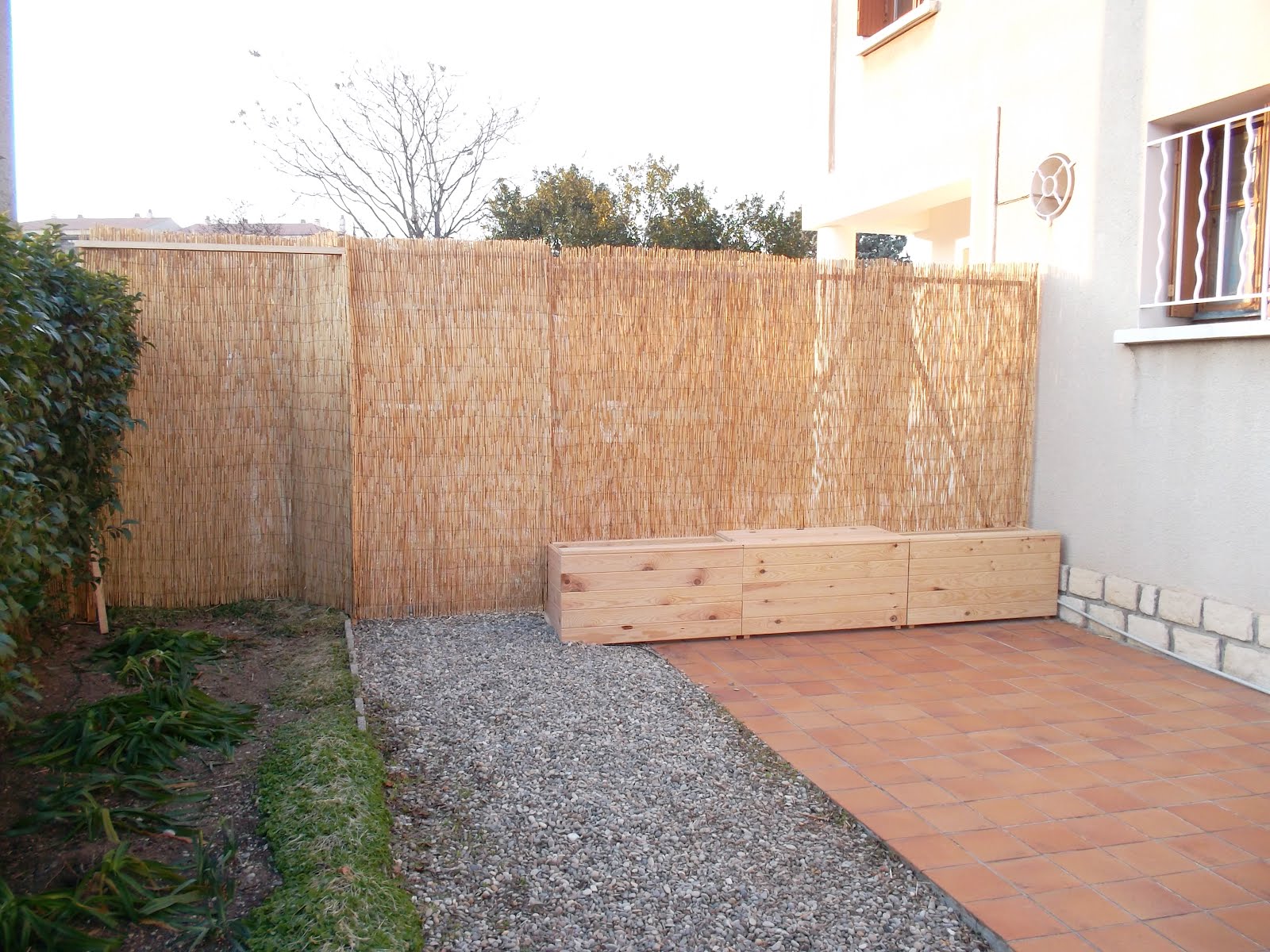 menuisier createur: Séparation de Jardin en copropriété - Fence