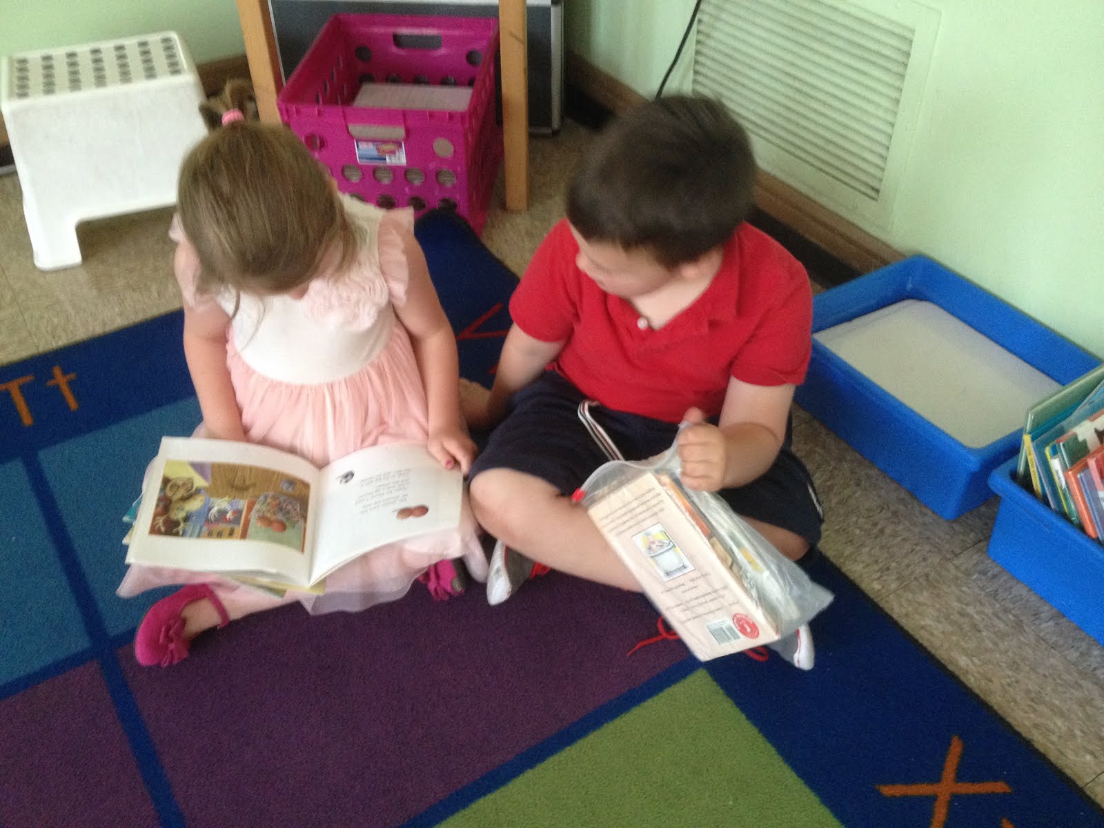 Mr. Edwards' Kindergarten: Buddy reading with 108