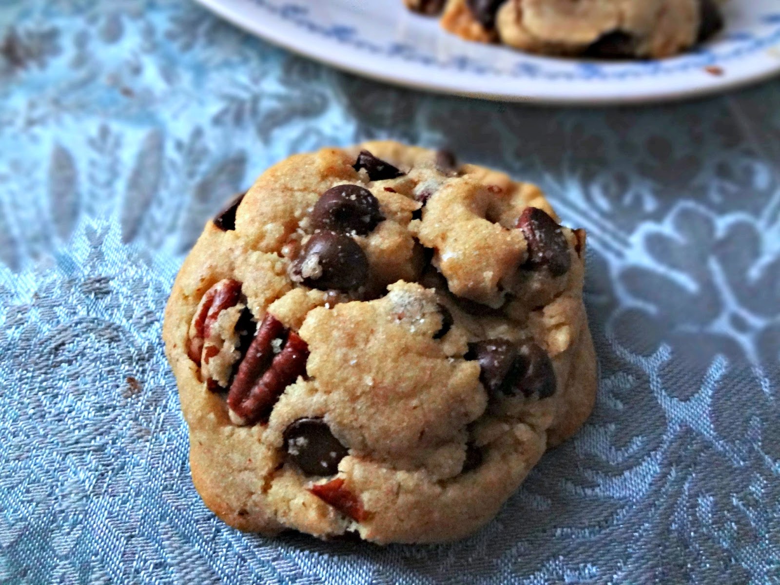 The Cooking Actress: Brown Butter Chocolate Chip & Pecan Cookies ...