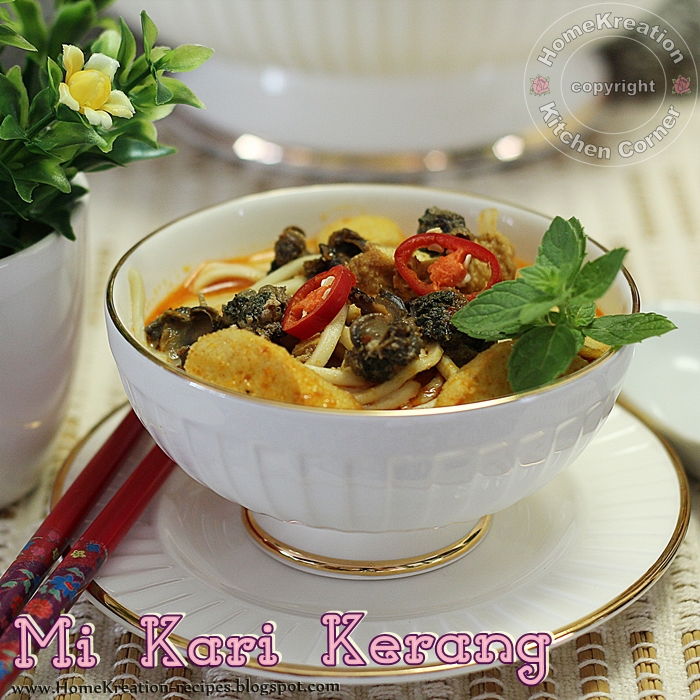 HomeKreation - Kitchen Corner: Mi Kari Kerang (Curry Noodles with Cockles)