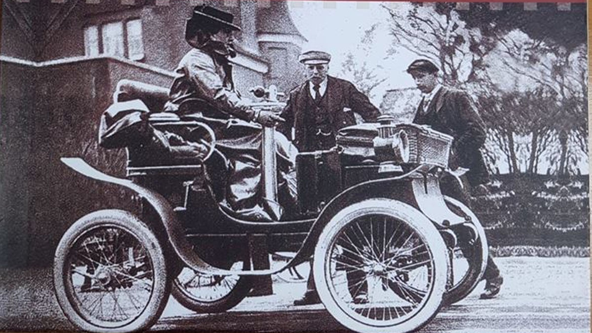 HISTORY OF AUTOMOBILES