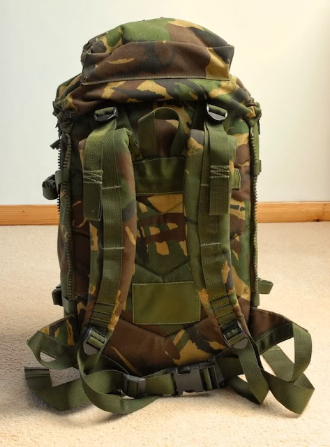Webbingbabel: British Army Medical PLCE Daysack Rucksack DPM