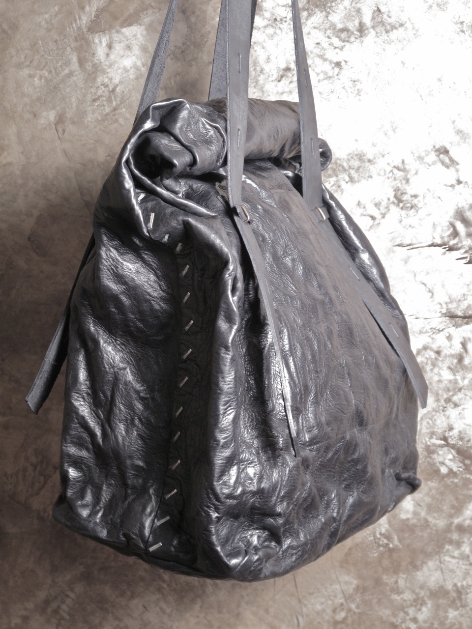 ISAAC SELLAM FW 12-13 MOLDABLE TOTE BAG