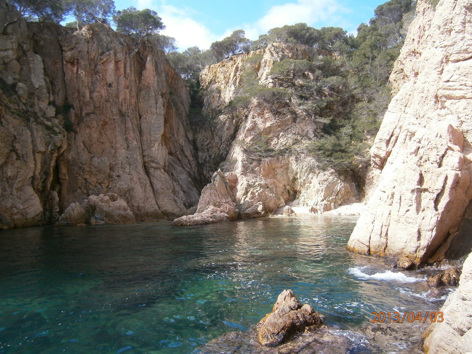 ses Falugues: Els racons de les gavines: cala Marquesa i la Sagristia ...