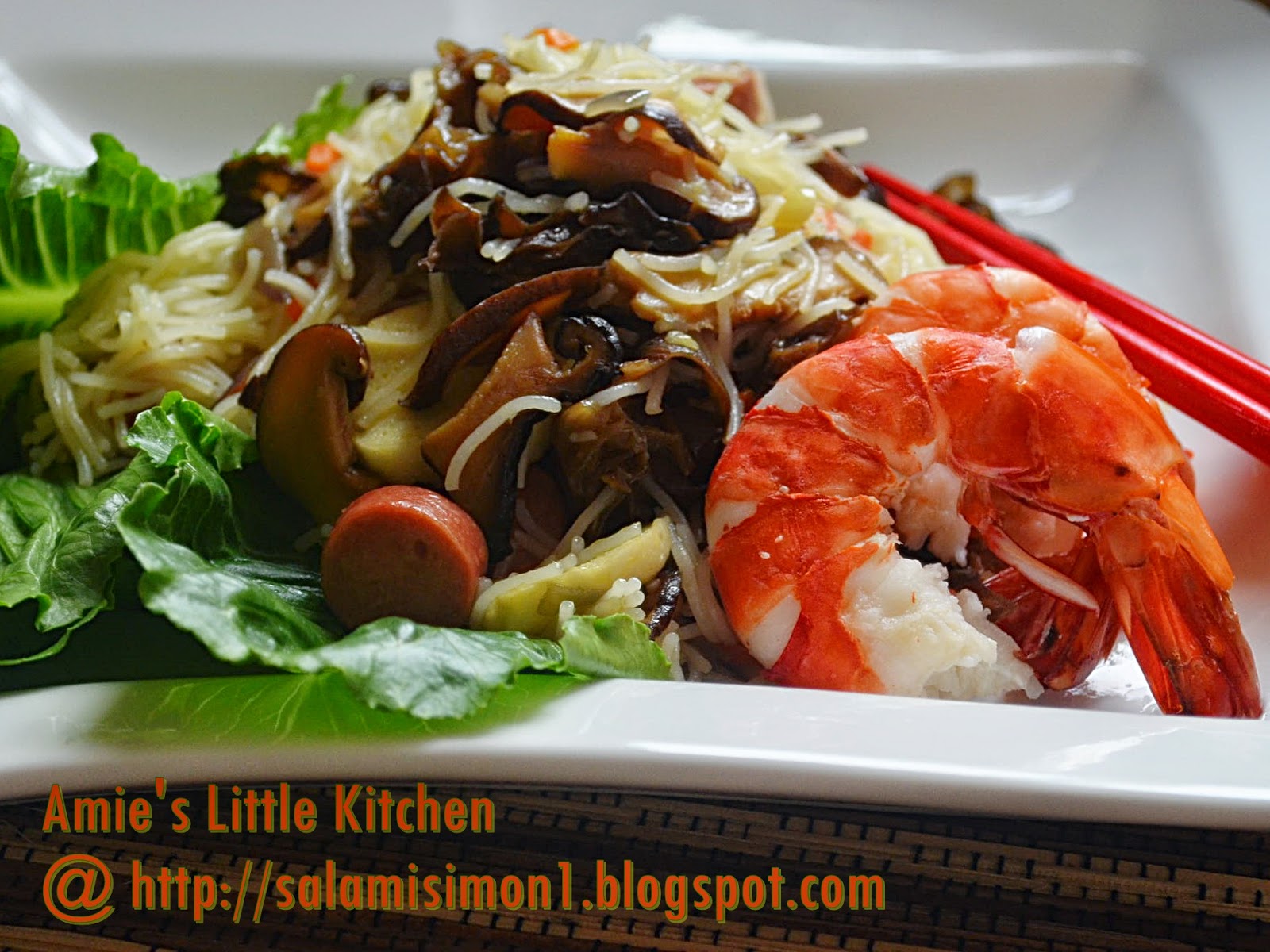 Mee Hoon Goreng Seafood & Cendawan - Amie's Little Kitchen