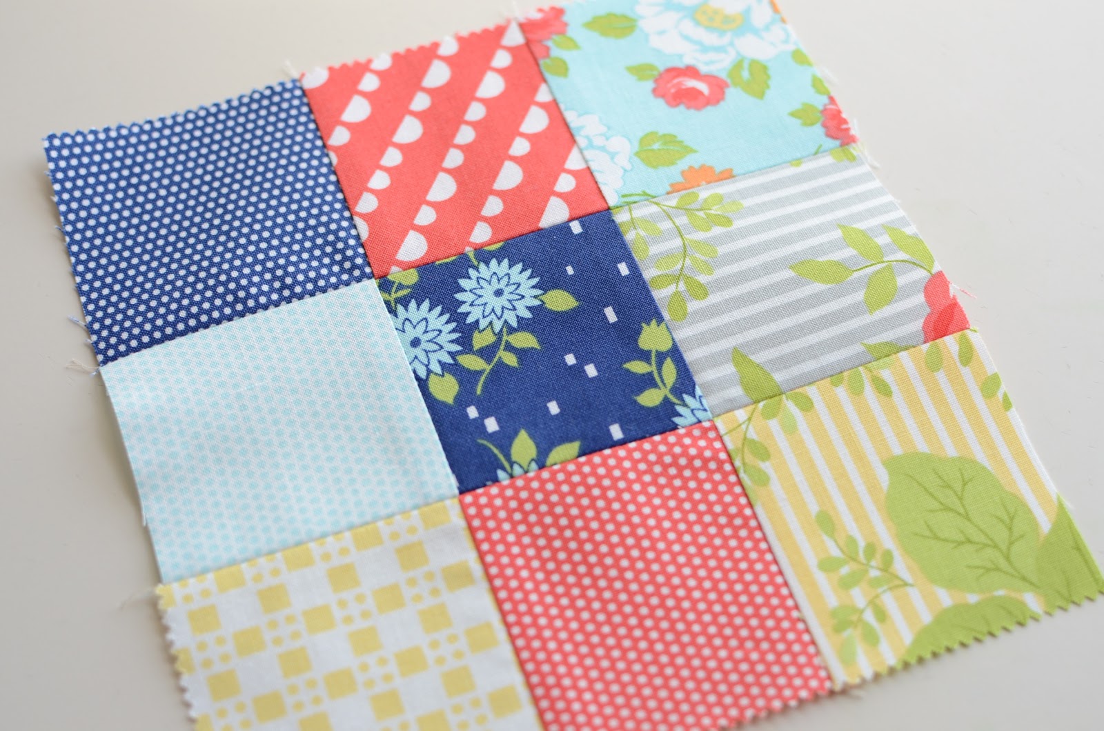 Hyacinth Quilt Designs: Nine-Patch/Snowball Quilt Tutorial