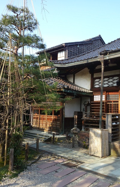 Explore Inside Japan: Ninja Mansion 3