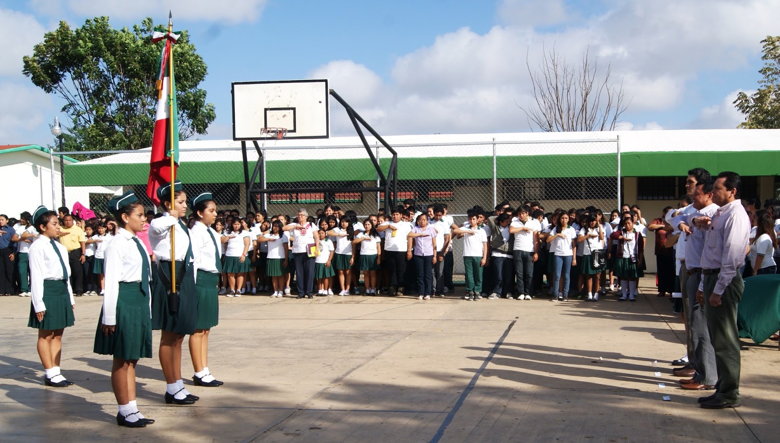 Un Día Casual En El Colegio De Bachilleres Del Estado De Yucatan: Para ...
