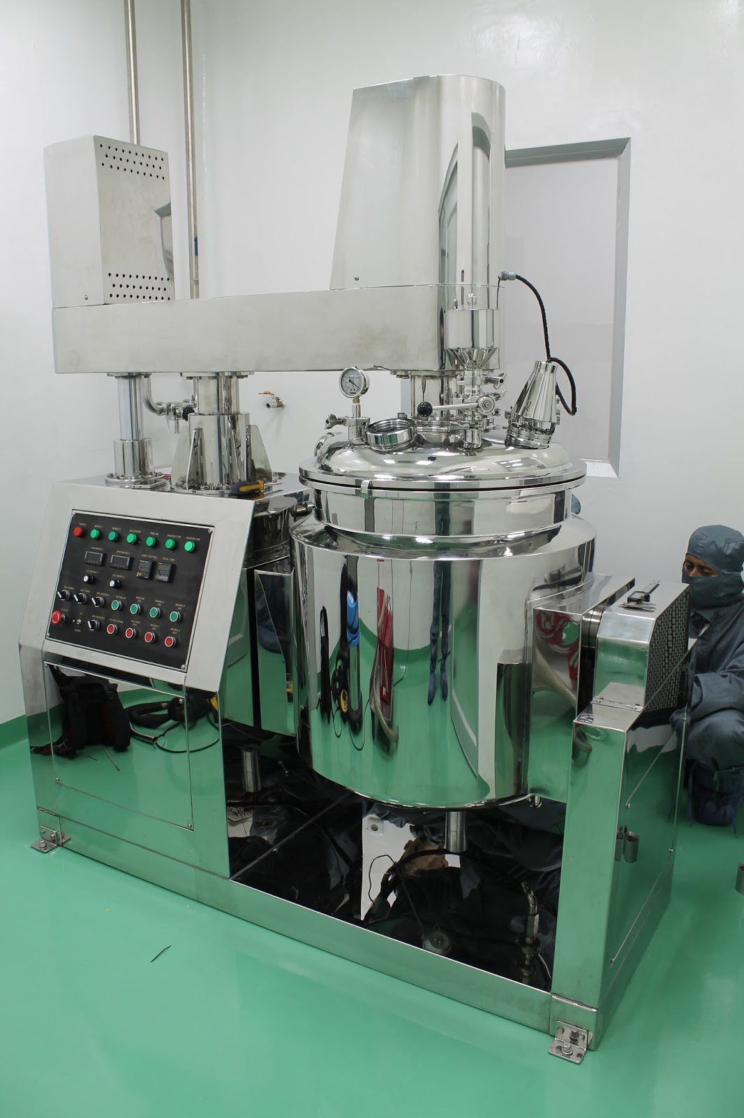 MESIN FARMASI: PERALATAN PENTING UNTUK LAB FARMASI