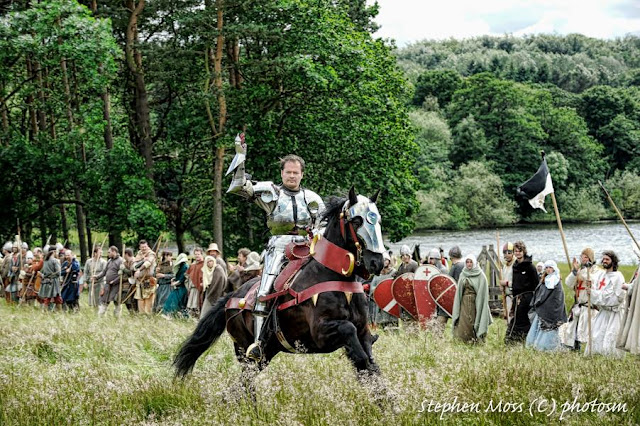 Modern Medievalist-(tm): Tobias Capwell PhD. Arms and Armour Curator ...