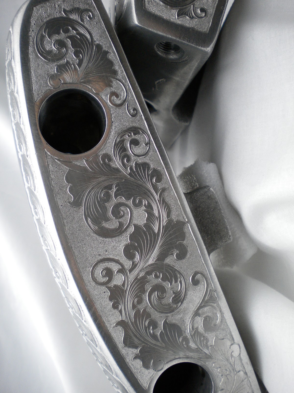 Custom Engraving by Denny Aulia: SHOVEL HEAD ROCKER BOXES