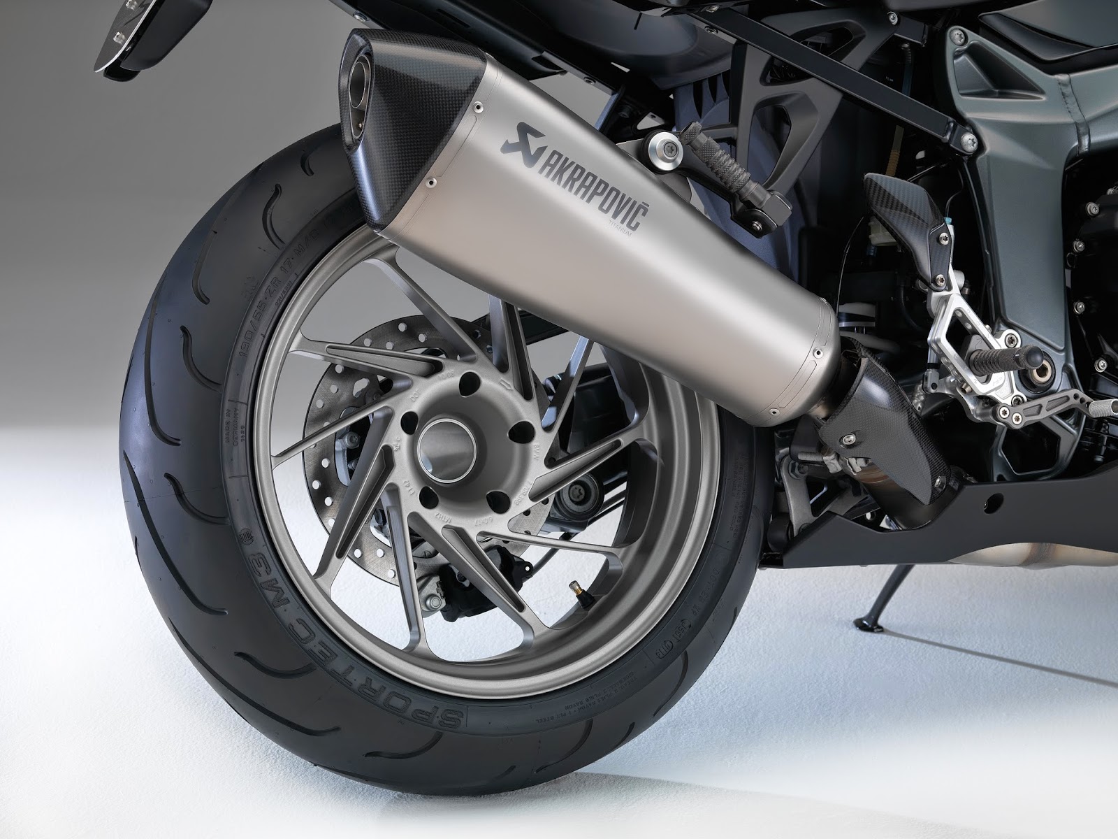 Racing Cafè: BMW K 1300 S Motorsport 2015