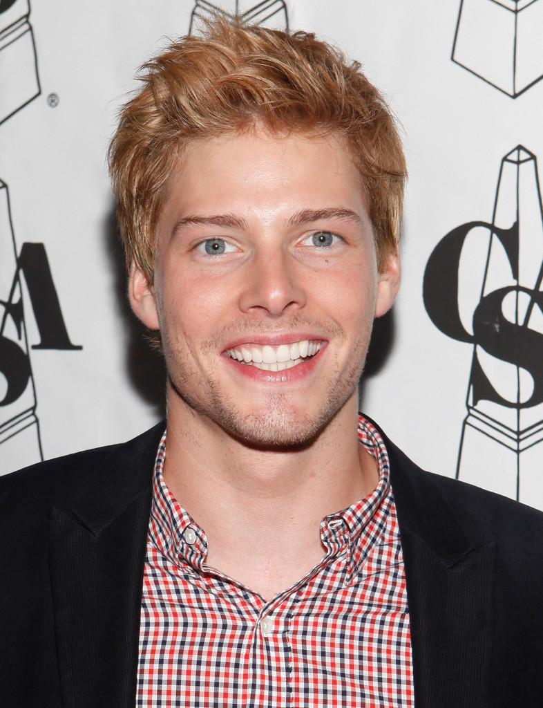 Hunter Parrish Photos | Tv Series Posters and Cast