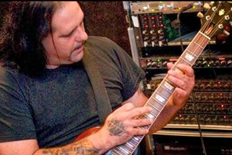 NOTICIAS Y EFEMERIDES MUSICALES Y DEL CINE: MINISTRY, UN 22 DE ...