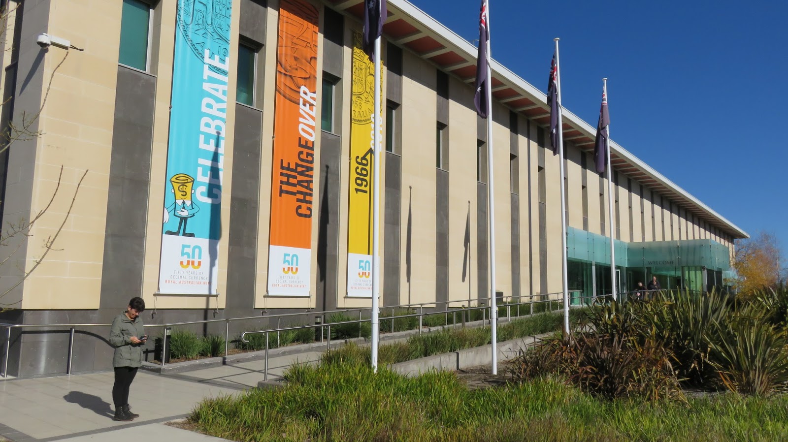 Nomadic Joe: Touring Canberra