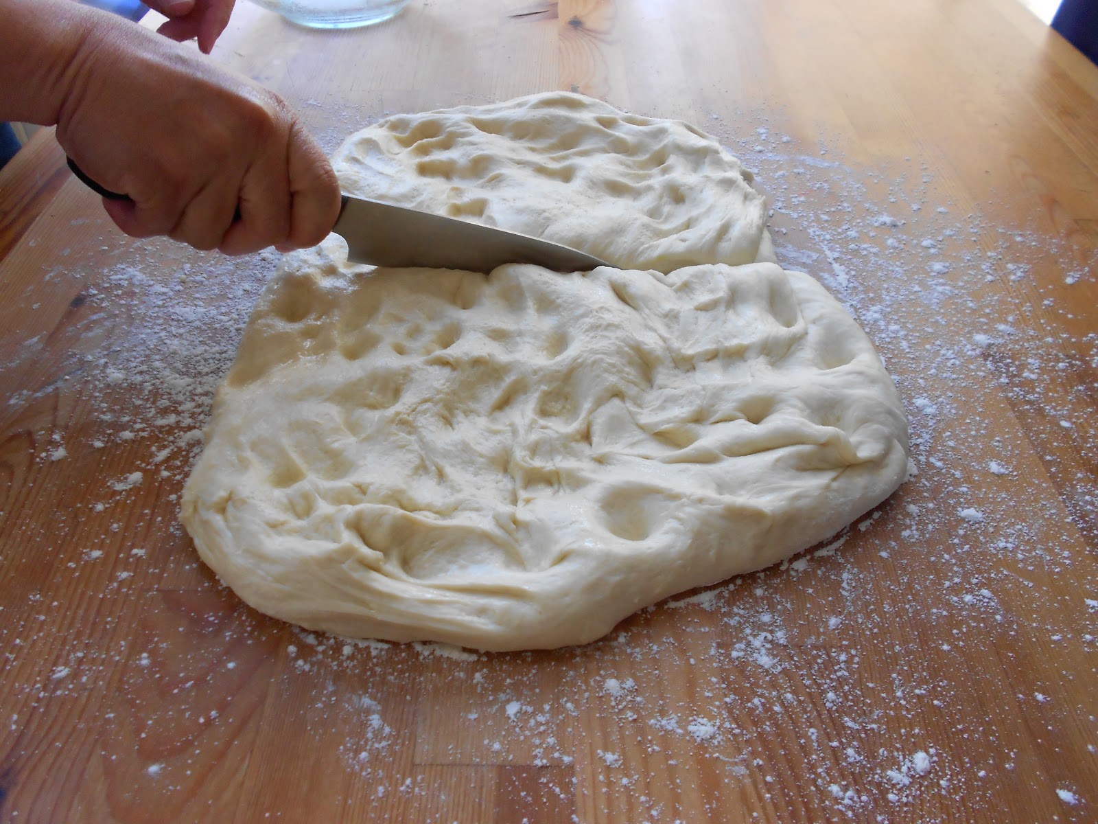 Molinillo de Aromas: Pan Artesanal con Hierbas de Provence