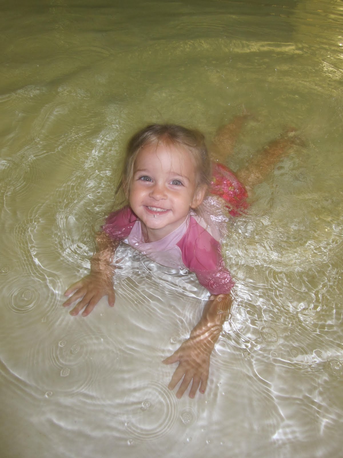The Domrese Family Blog: Let's Go Swimming, Swimming at the Pool...