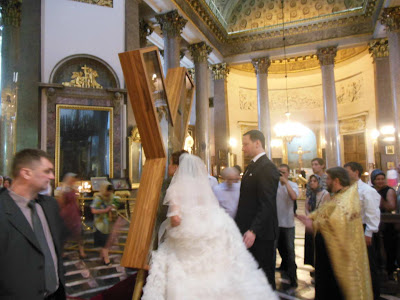 ΧΑΜΟΣ ΣΤΗ ΡΩΣΙΑ ΜΕ ΠΑΛΛΑΪΚΟ ΠΡΟΣΚΥΝΗΜΑ ΤΟΥ ΣΤΑΥΡΟΥ ΤΟΥ ΑΓΙΟΥ ΑΝΔΡΕΑ ...