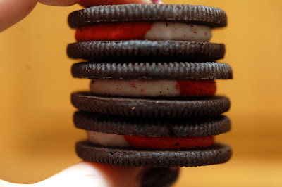 TRIPLE DECKER CANDY CANE OREOS DIPPED IN CHOCOLATE - Hugs and Cookies XOXO