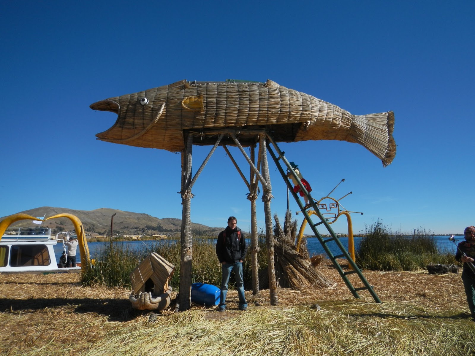 globetrotter-daniel & flo: Puno - 49 Inseln der URUS / Peru