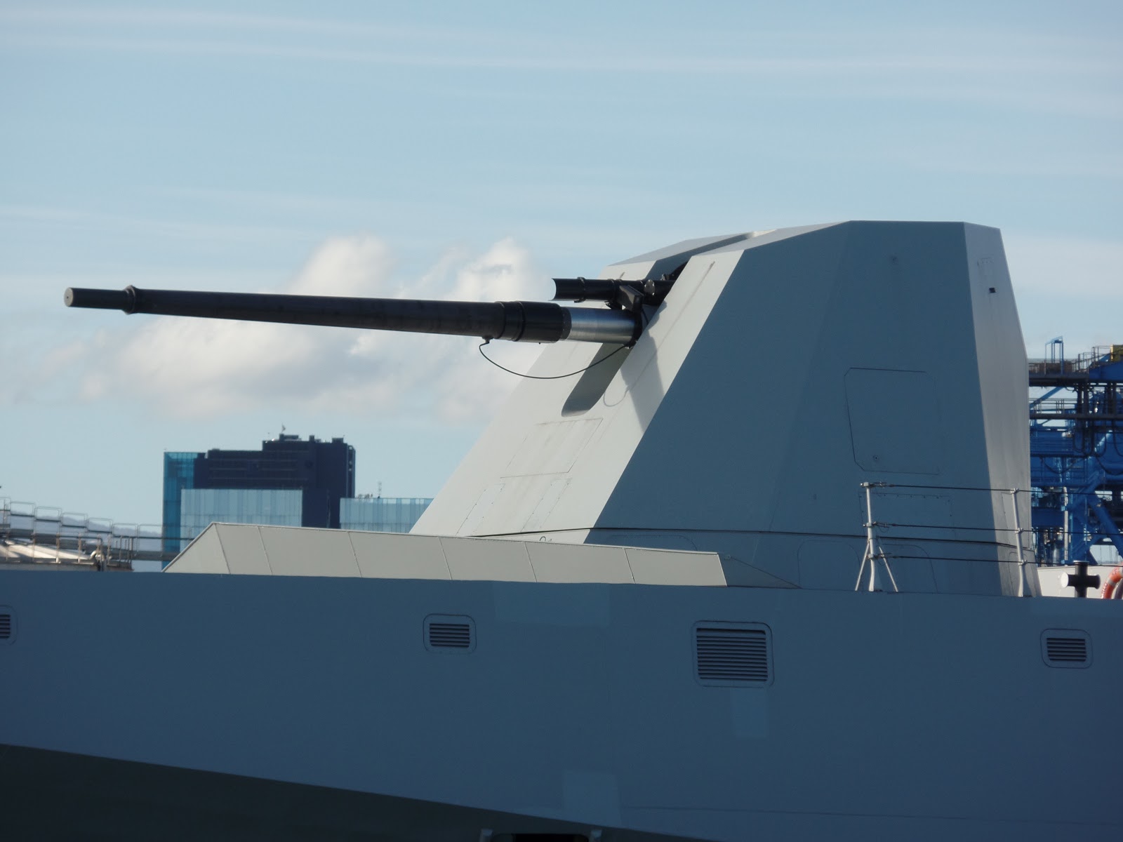 Officially Italy has given the go-ahead for the sale of the two Fremm ...