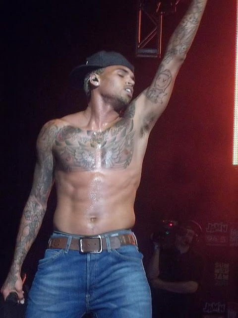 Black Male Celebrities Chris Brown Looking Sexy