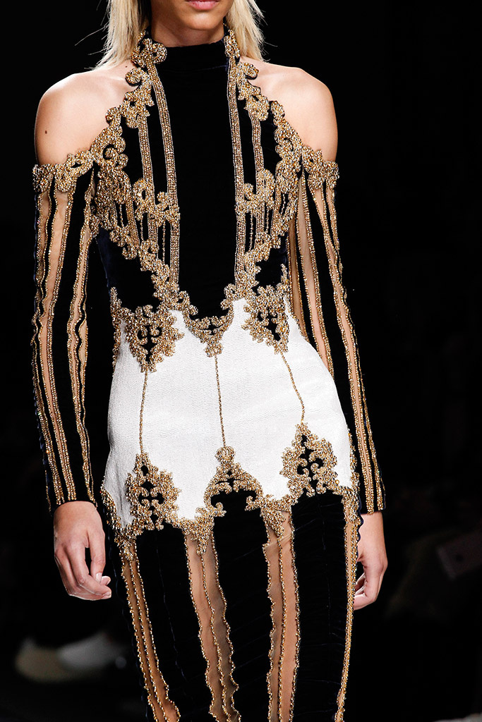 SevenRoses: Balmain F/W RTW 2016-2017 París Fashion Week - Detalles