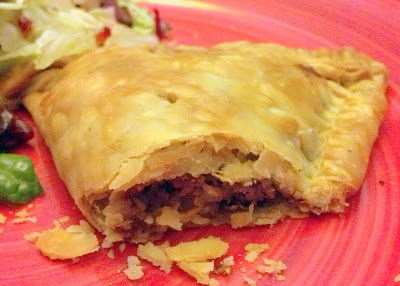 QT's Random Ramblings: Recipe: Hand-held Scottish Meat Tarts To-Go!