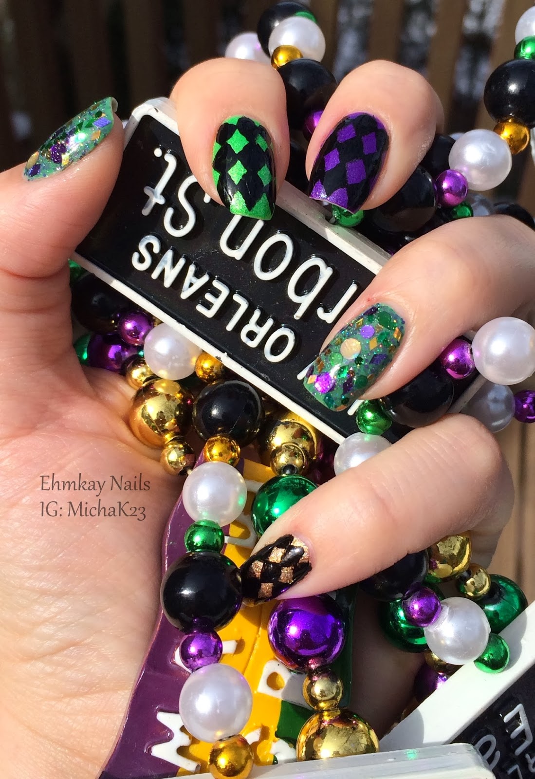 ehmkay nails: Laissez les bons temps rouler! Mardi Gras Harlequin Nails