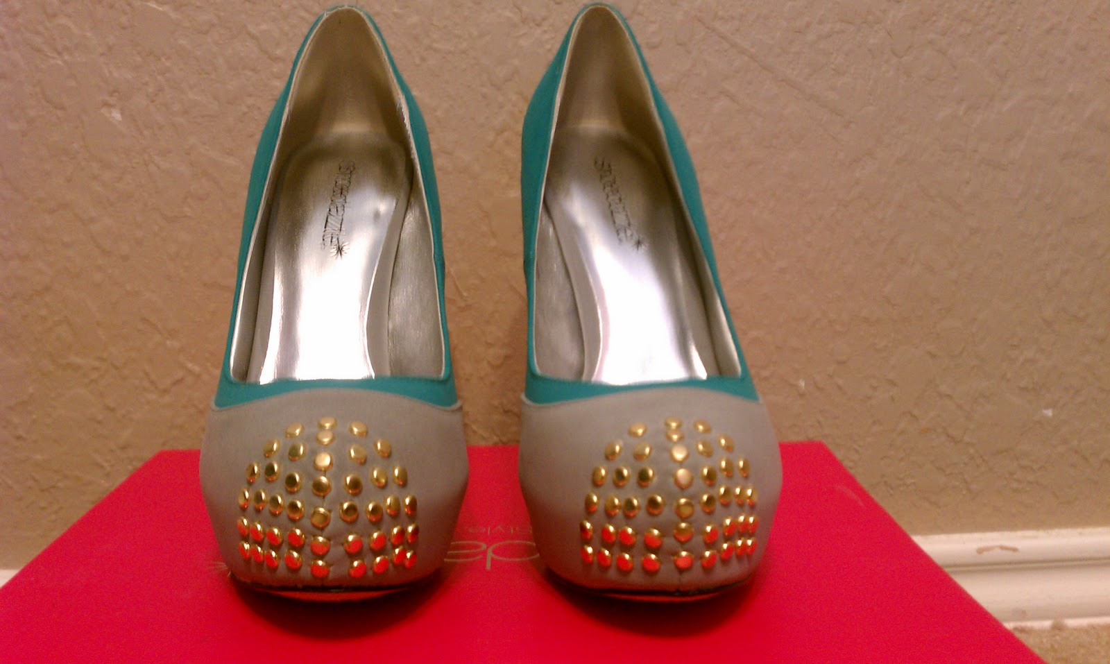 My Life in Shoes: ShoeDazzle!