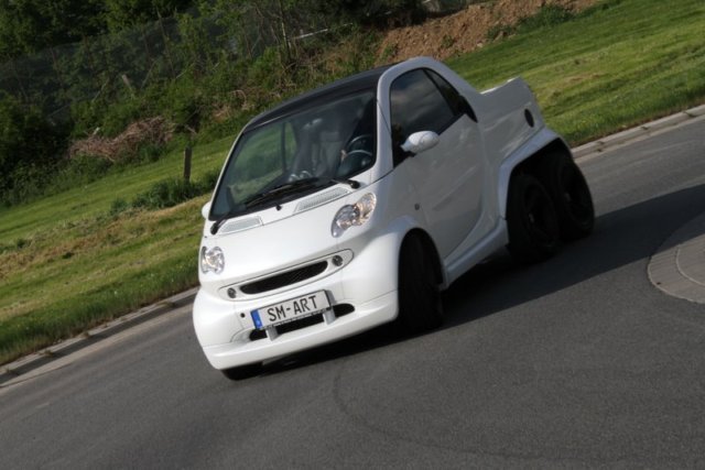 Garage Car: 6-wheel Smart Fortwo 450 Pickup