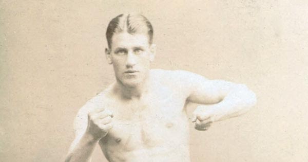 Boxing Nostalgia: The Good, the Bad and the Weird: Memories of a ...