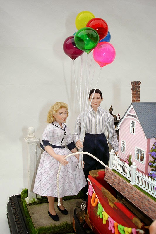 Good Sam Showcase of Miniatures: Exhibit: "Surprise!" by Connie Sauve