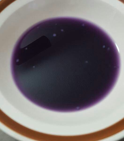 This Stitcher's Gotta Eat!!!! PURPLE Cauliflower Pizza Crust Recipe