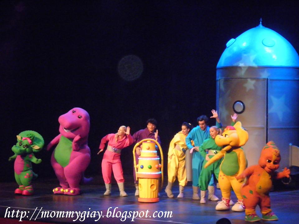 MommyGiay: Space Adventure with Barney