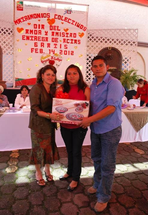 LA NOTICIA DEL HOY Y DEL MAÑANA: 40 BODAS TLAPACOYENSES CON LA TORTA ...