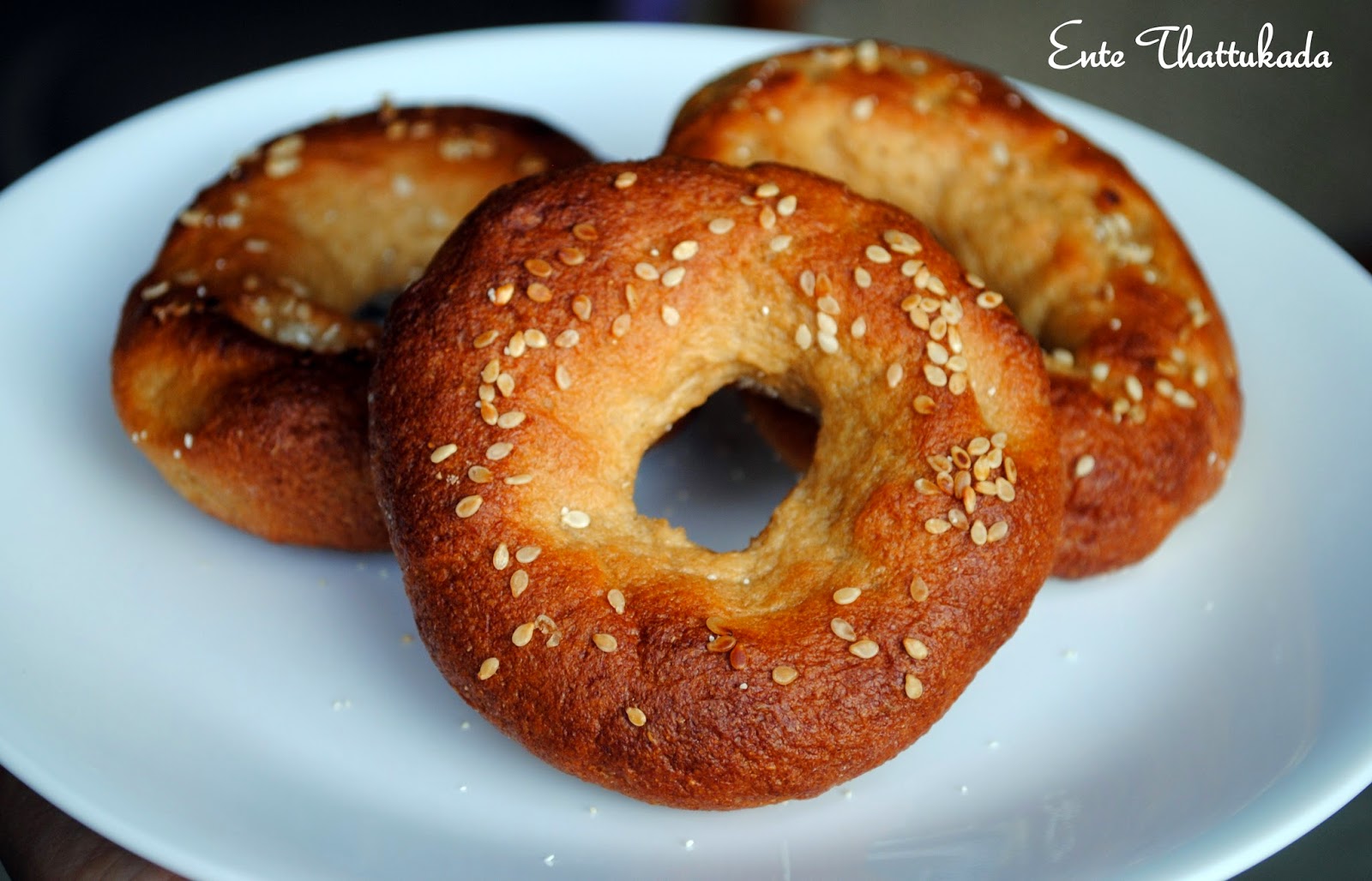 Ente Thattukada: Foochow Bagels | Kompia | Whole Wheat Bagels