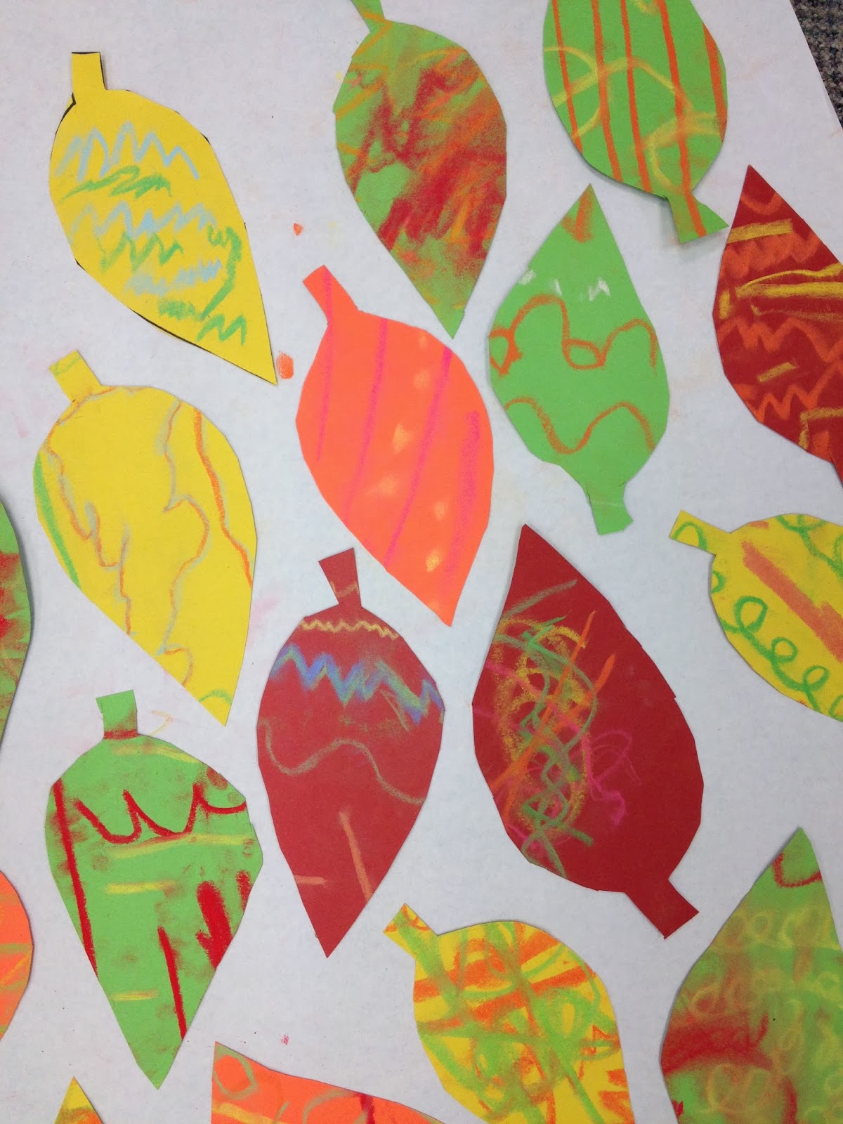 Stay Tuned! : Autumn Leaves Song with Movement and Art!