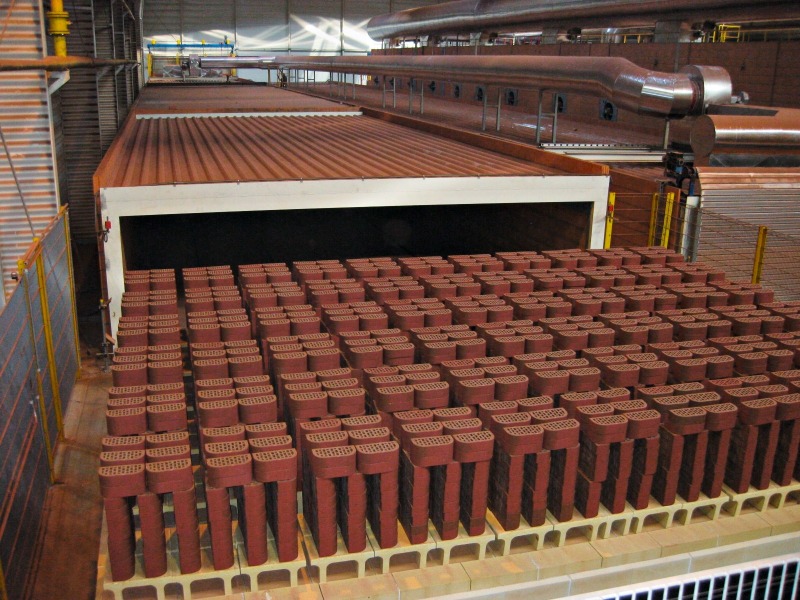 LES ARCHIVES DE LA TERRE CUITE: Wienerberger plant in Torun´ doubles ...