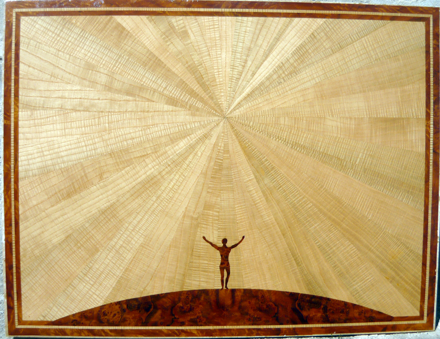 Restaurare mobilier antic: INTARSIE - panouri furniruite si medalioane ...