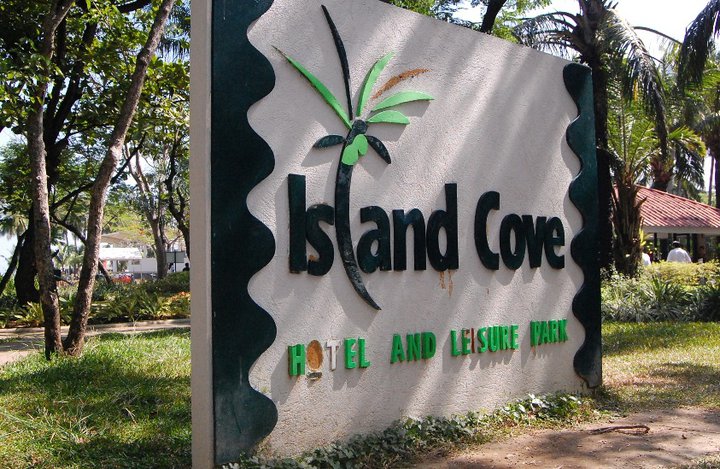 Philippines Beach: Island Cove